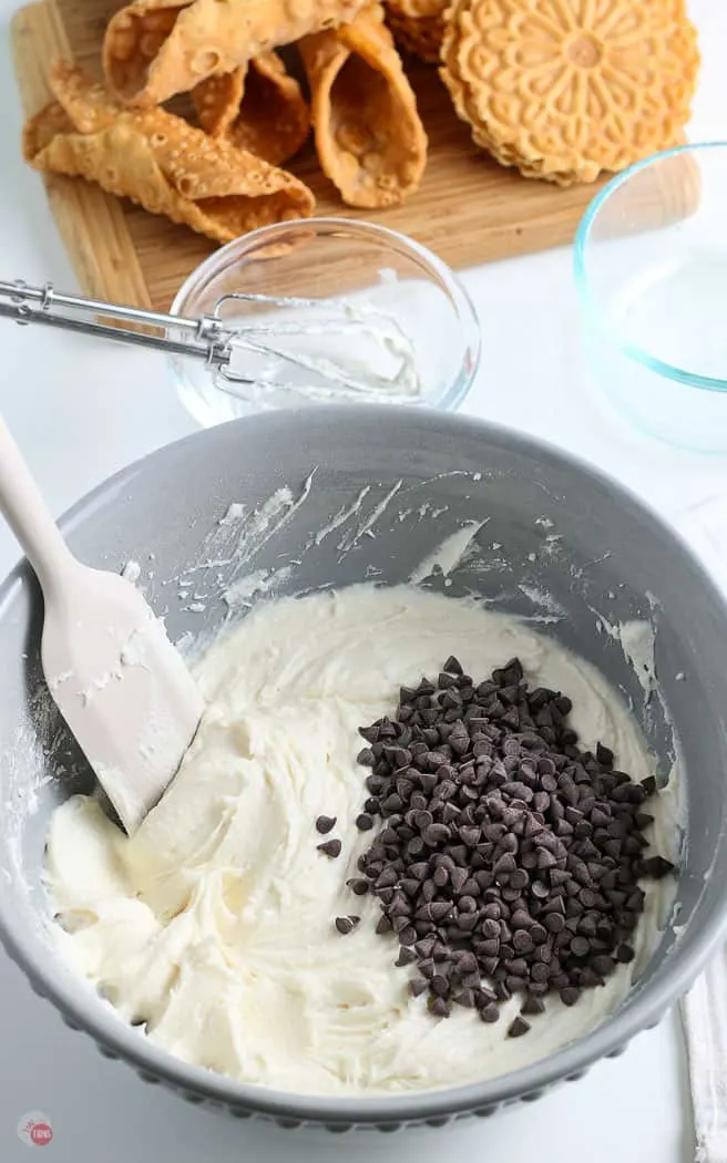 Easy Cannoli Dip (Sweet Appetizer Dip) Take Two Tapas