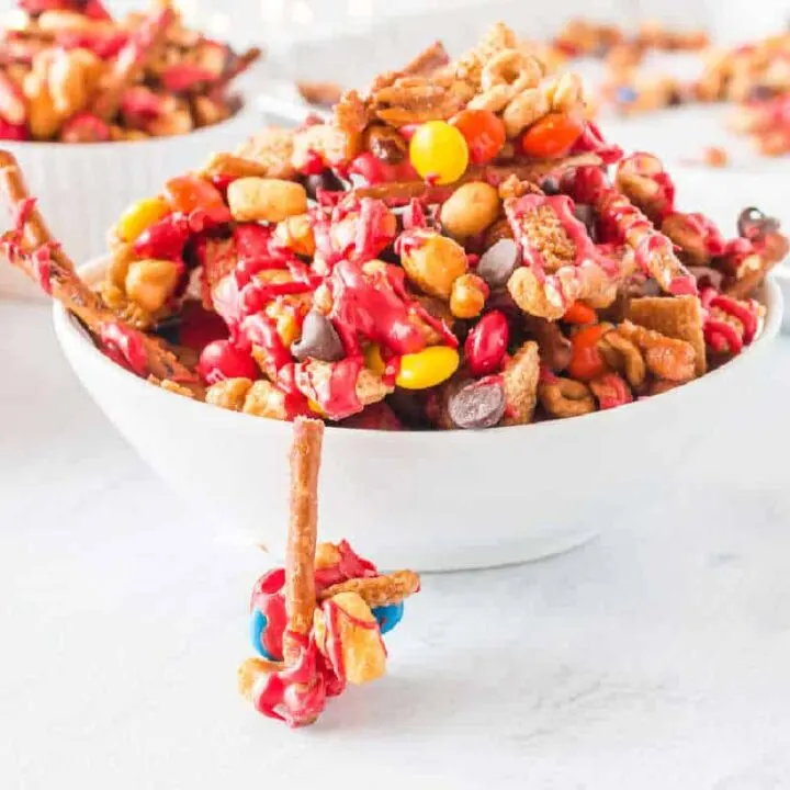Christmas Chex Mix (Elf Snacks)
