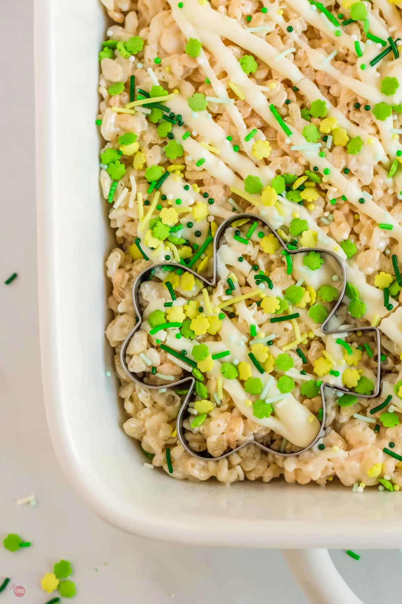 Shamrock Rice Krispie Treats (No Bake!)