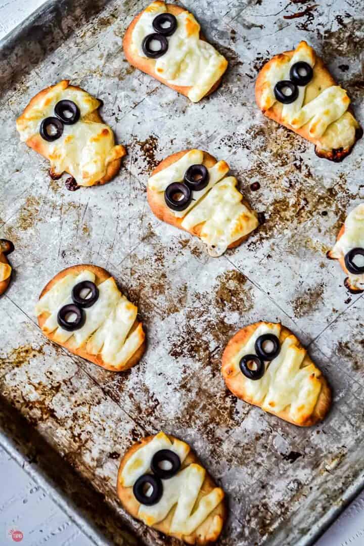 Halloween Mini Mummy Pizzas - Take Two Tapas